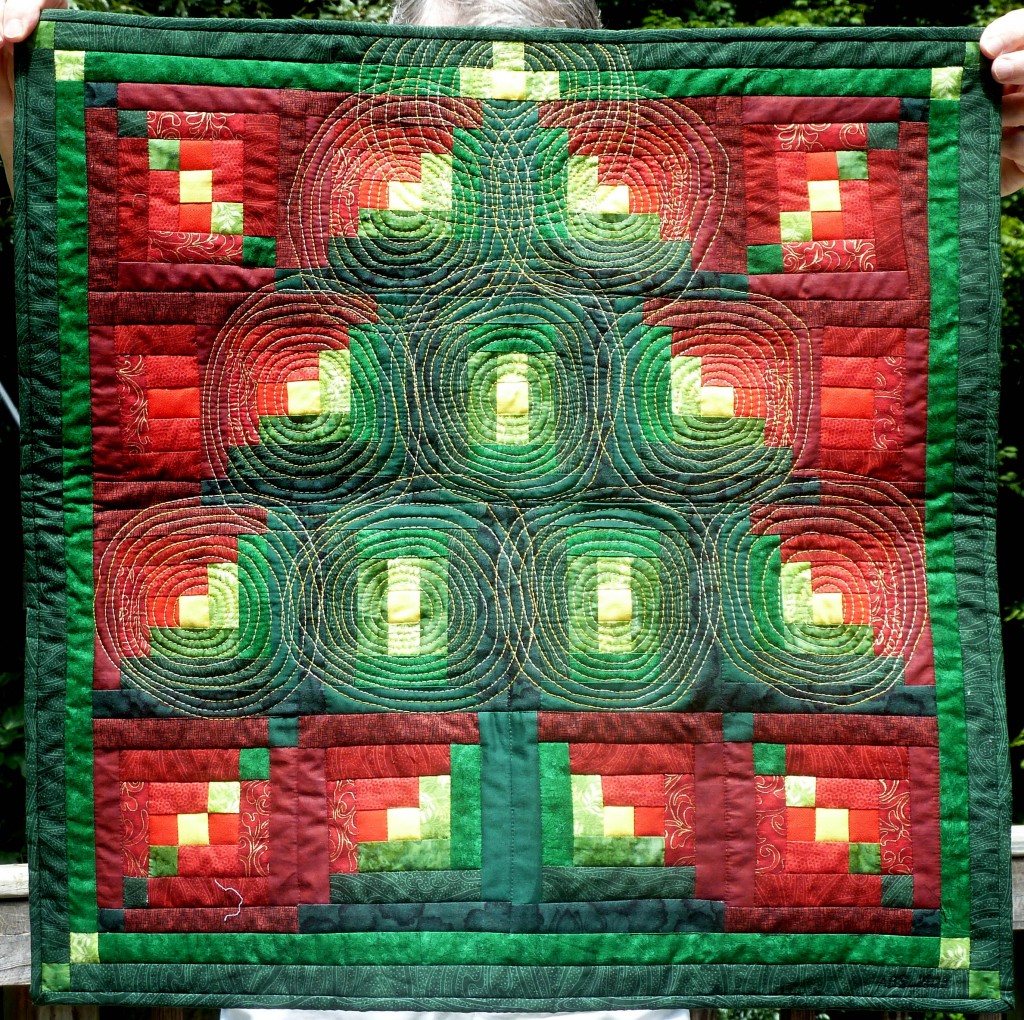 Christmas Tree - Quilts by Ann Sayre, Raleigh, NC